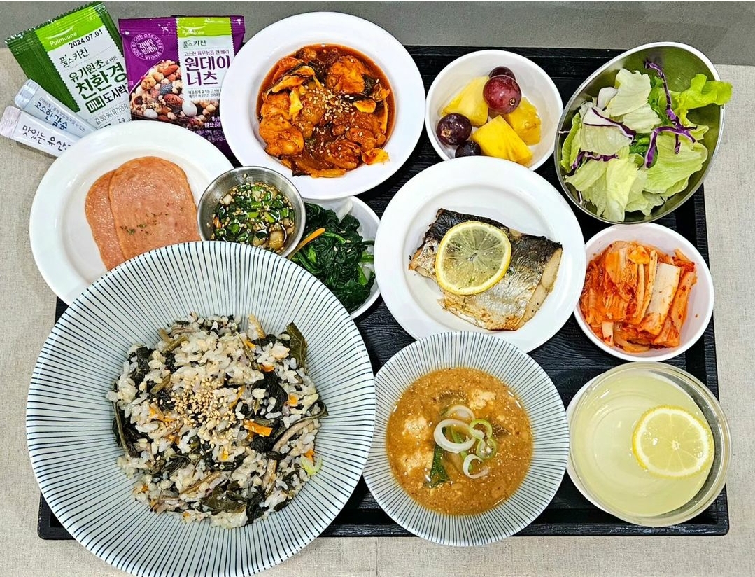 더쿠 - 인천현대제철 레드엔젤스 구내식당 밥 사진