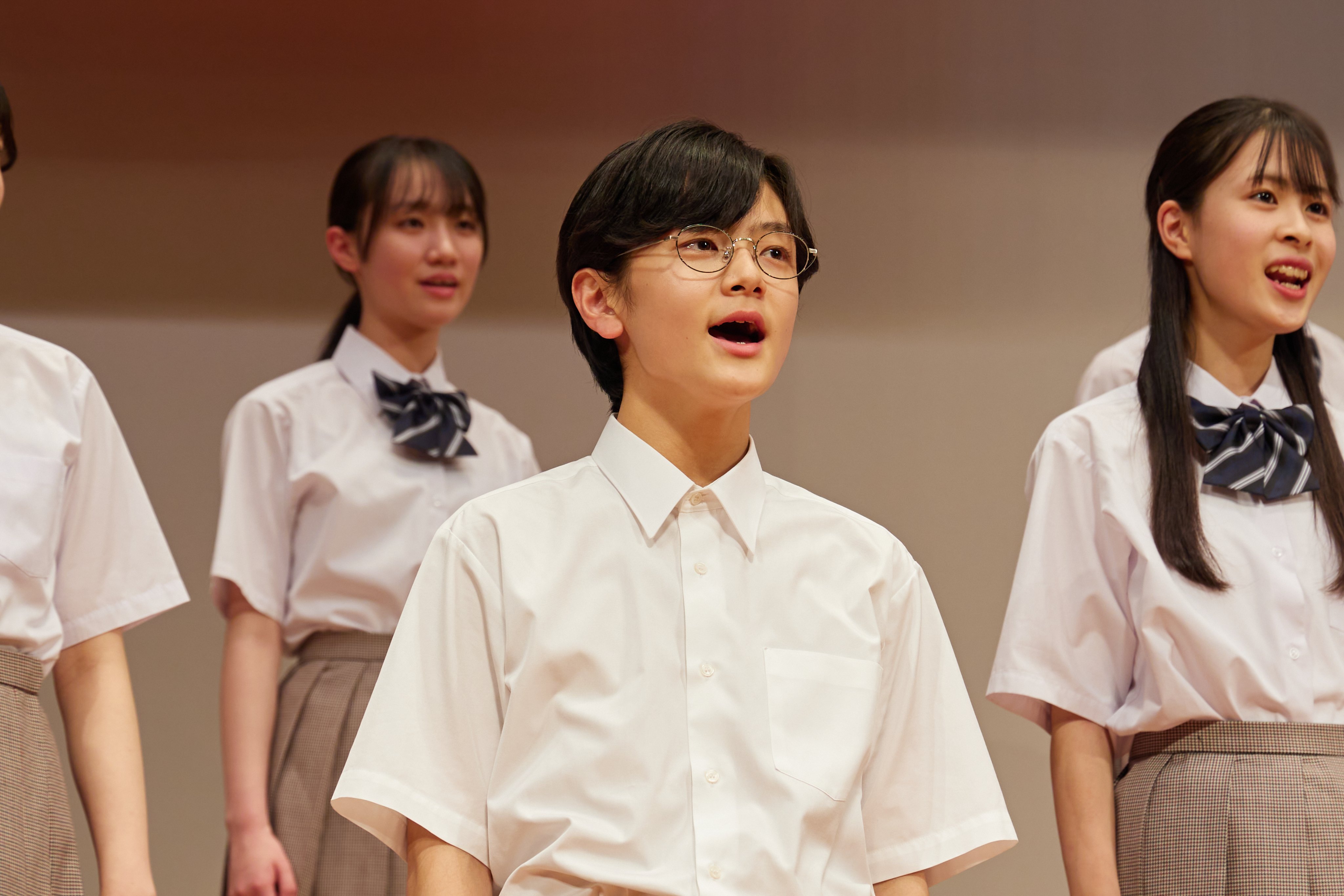 더쿠 영화 「가라오케 가자」 야쿠자들이 노래하는 것은 이 곡이다 공포의 가라오케 대회 세트리스트 해금