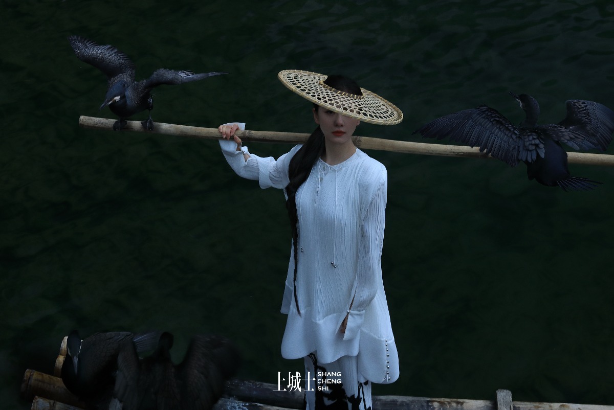 더쿠 - 류시시 上城士(Shang Cheng Shi) 신년호