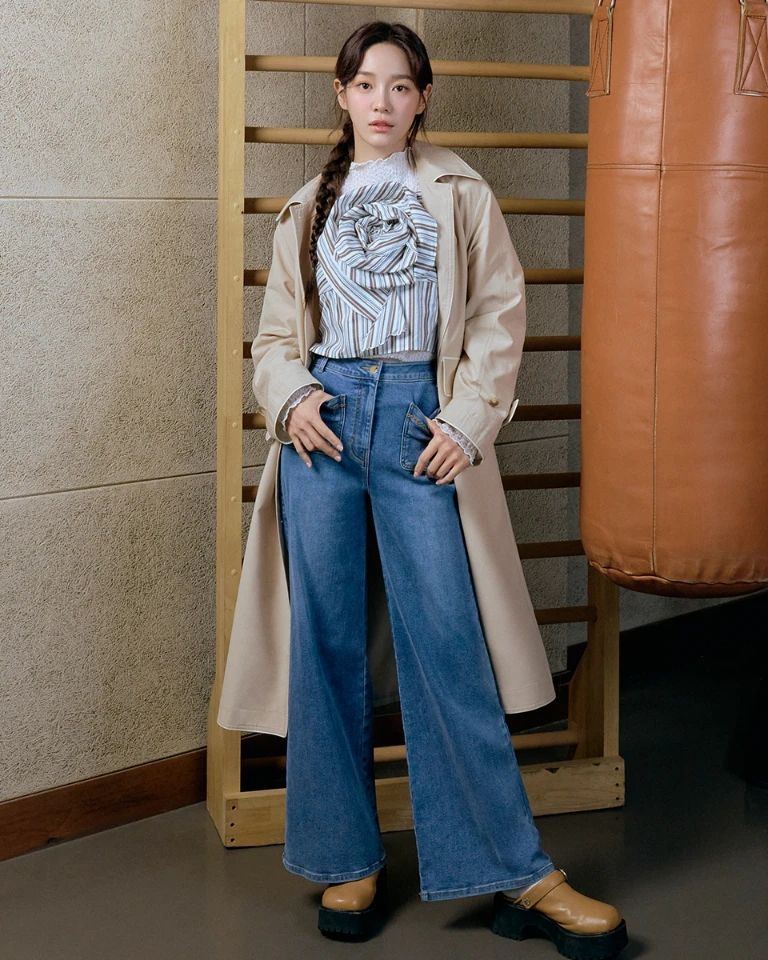 더쿠 - 김세정 잇미샤 24 Spring Collection Campaign Pt 2.