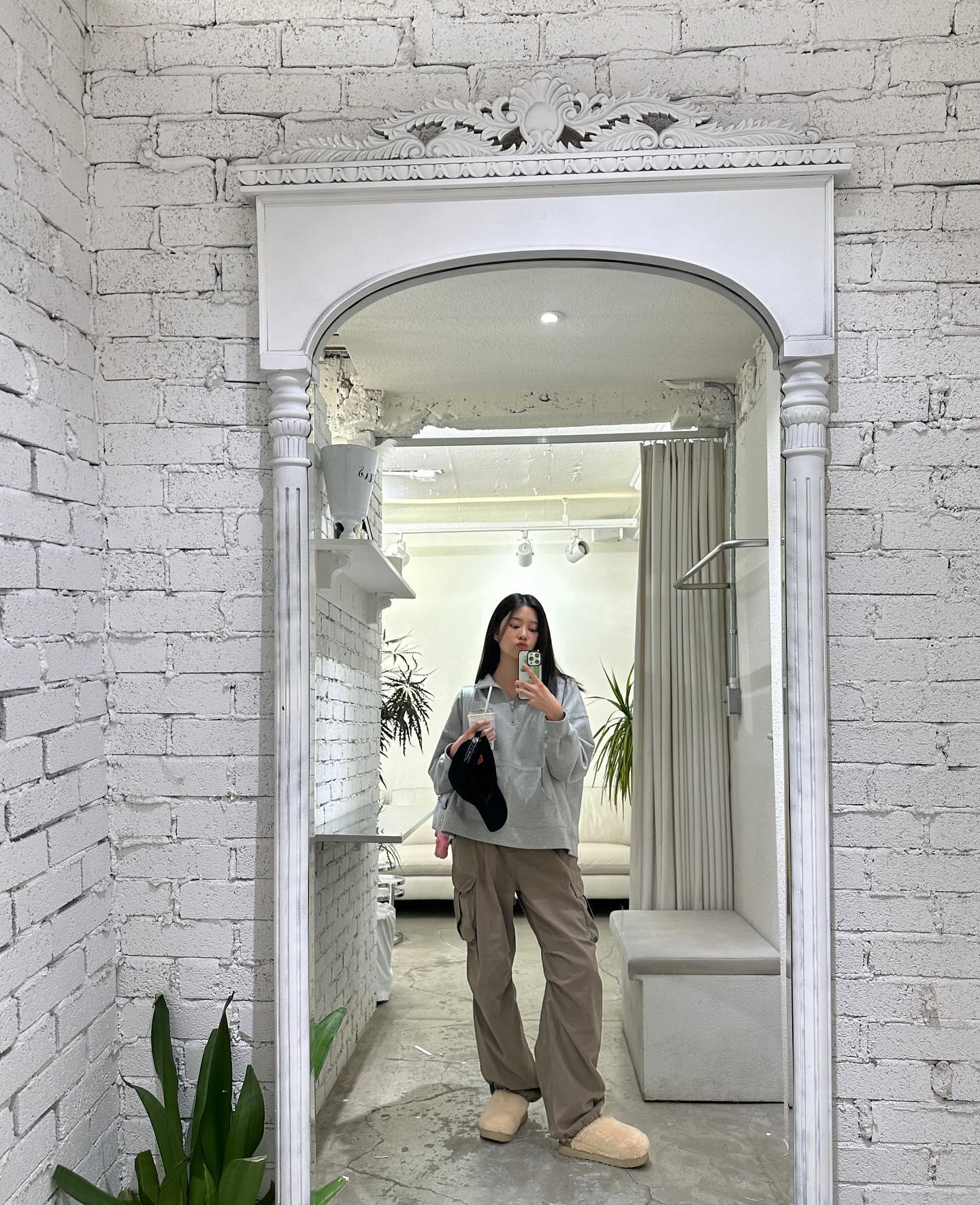 더쿠 - 김민주 인스타 업뎃