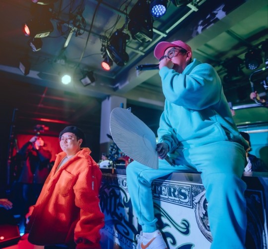 더쿠 - DJ DOC, 2인조로 재편되나…김창열 없이 신곡 발표