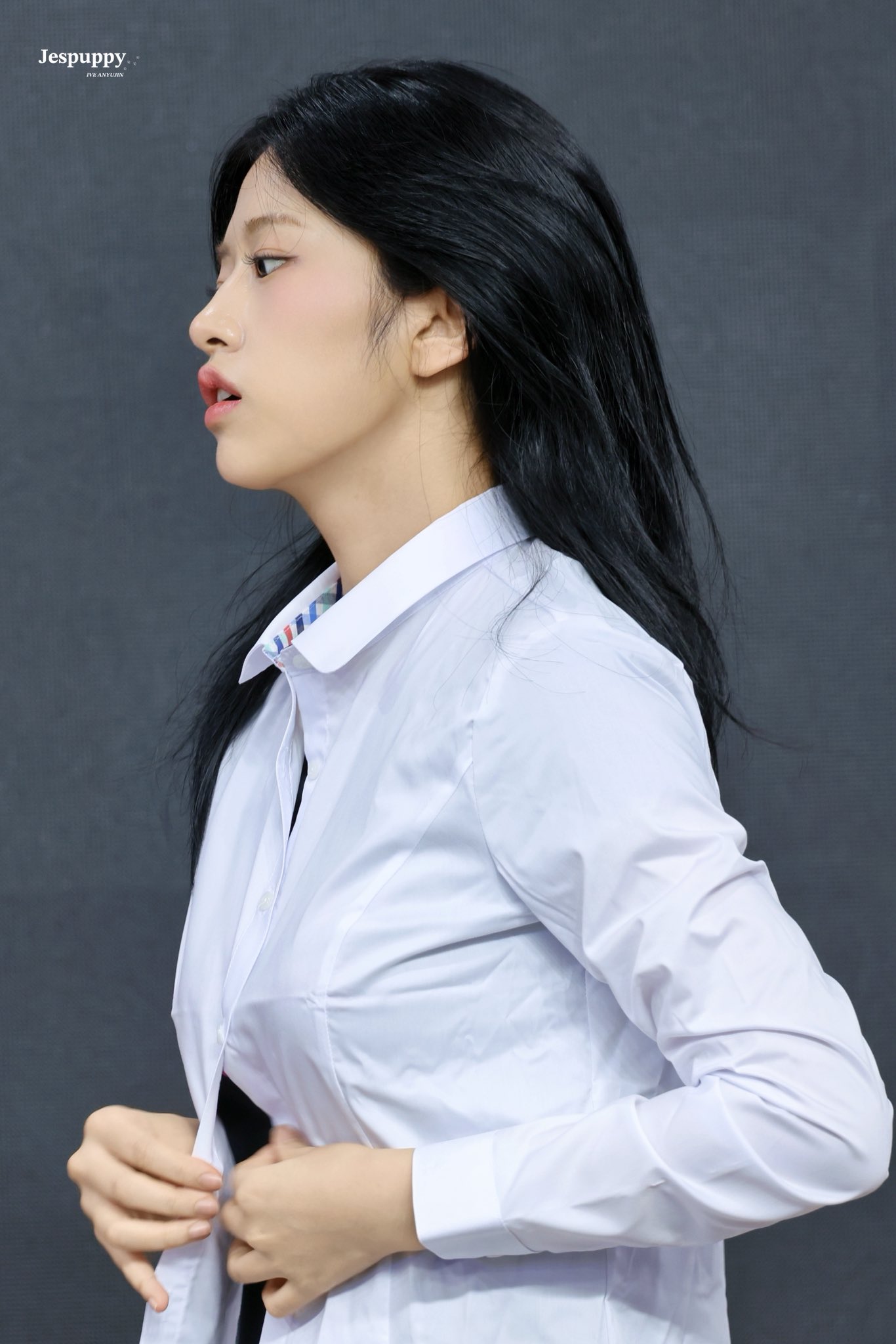 더쿠 - 오늘자 팬싸에서 중학교 교복 입은 아이브 안유진