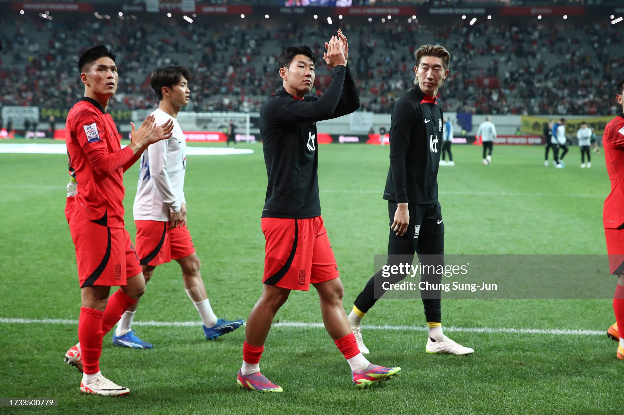 더쿠 - 231013 튀니지전 흥민이 ️ (fa포토, 게티)