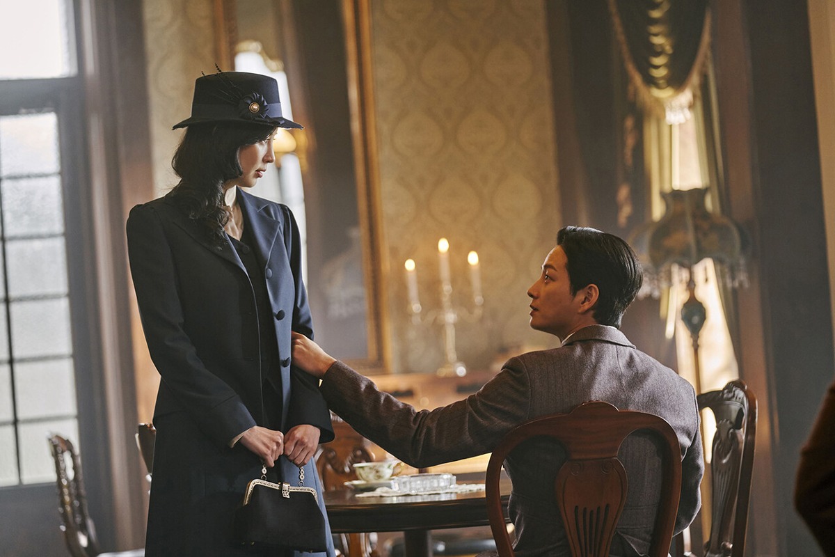 더쿠 - 22일 넷플공개작 '도적:칼의 소리' 등장인물 정보.araboza