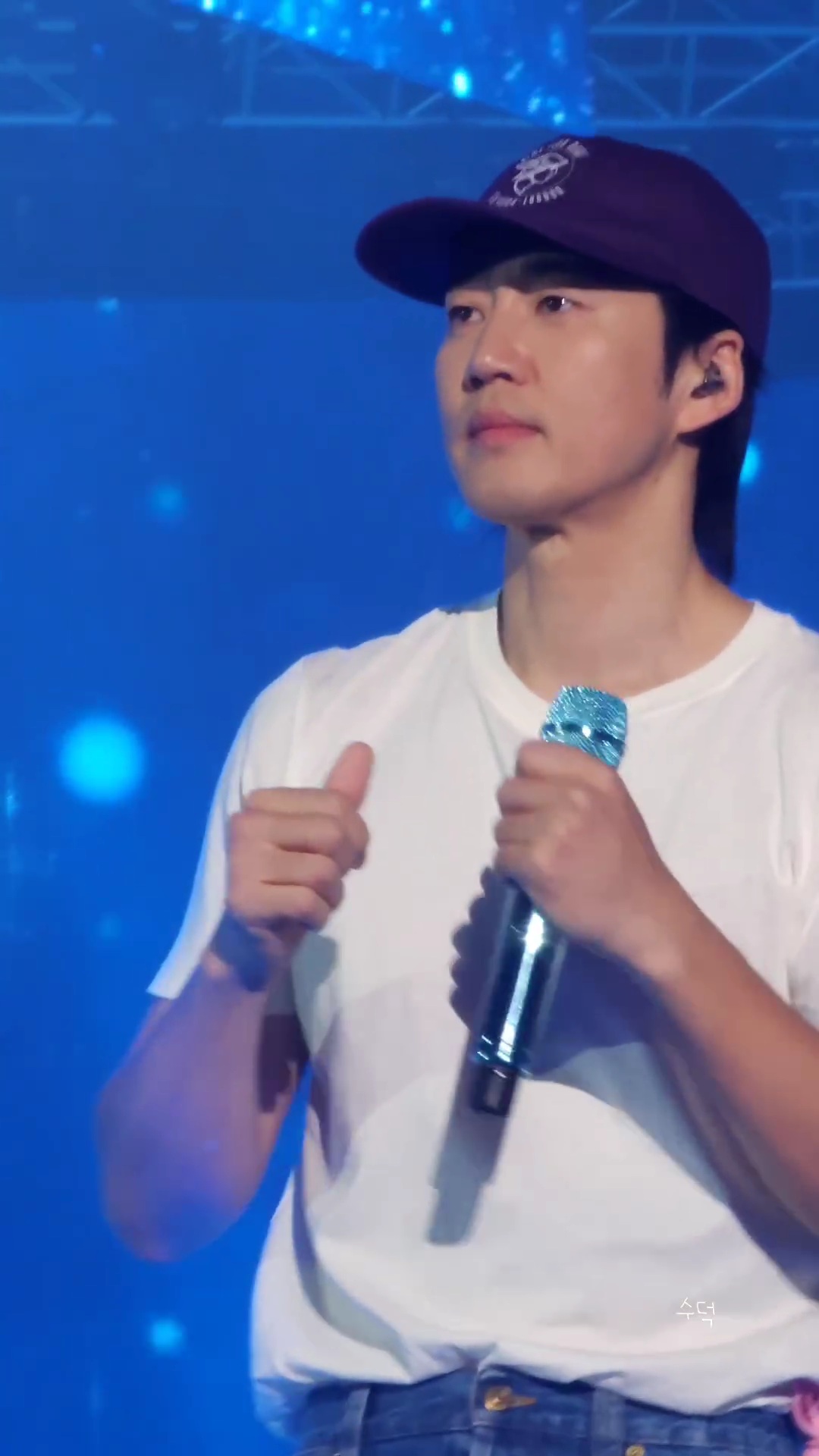 더쿠 - 장첸 퇴마된 윤계상gif