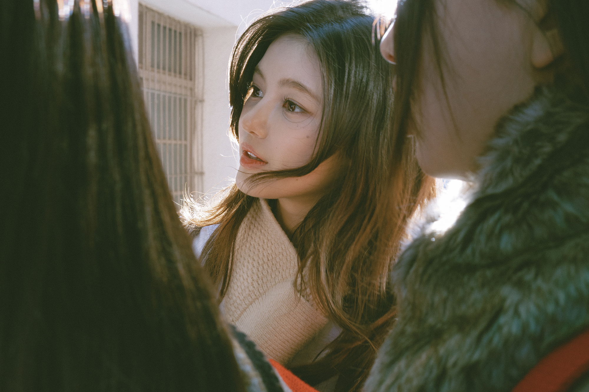 더쿠 - 뉴진스 공홈 NJWMX 포토 업뎃