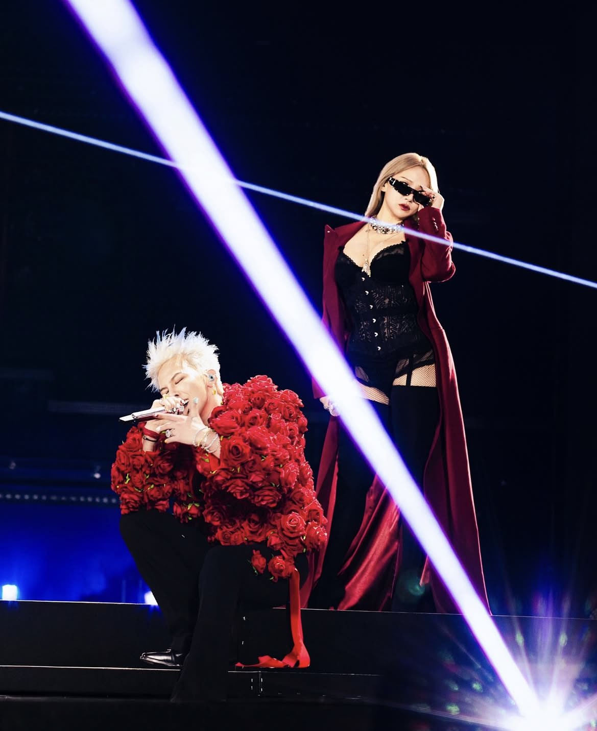 더쿠 - 오늘자 LA에서 공연한 지드래곤 & CL 무대 ㄷㄷ