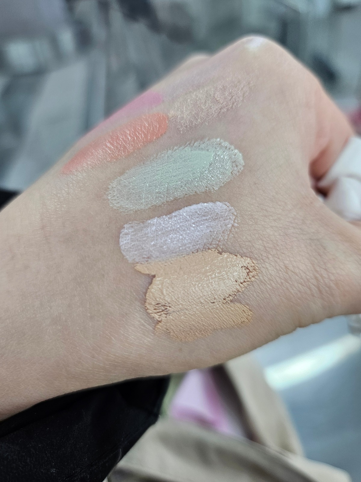 더쿠 - 다이소 입큰 신상 구경했어