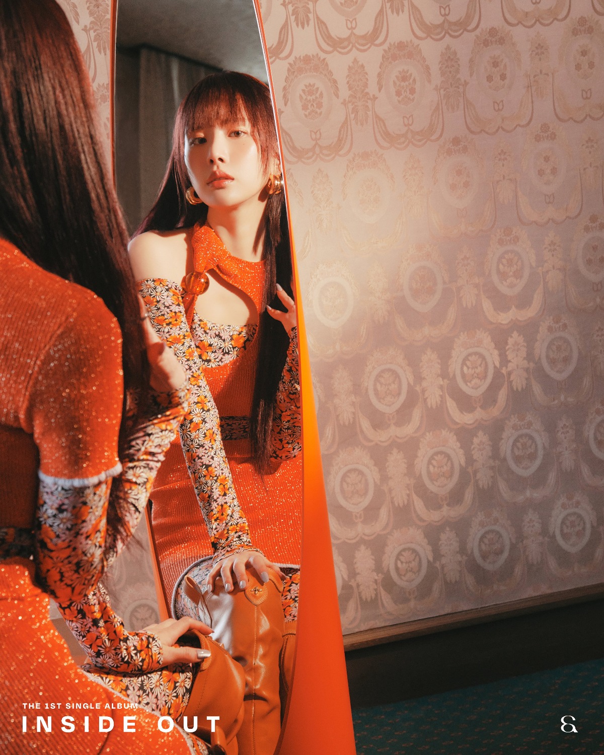 더쿠 - SEOLA(설아) The 1st Single Album [INSIDE OUT] 무드 이미지 #4