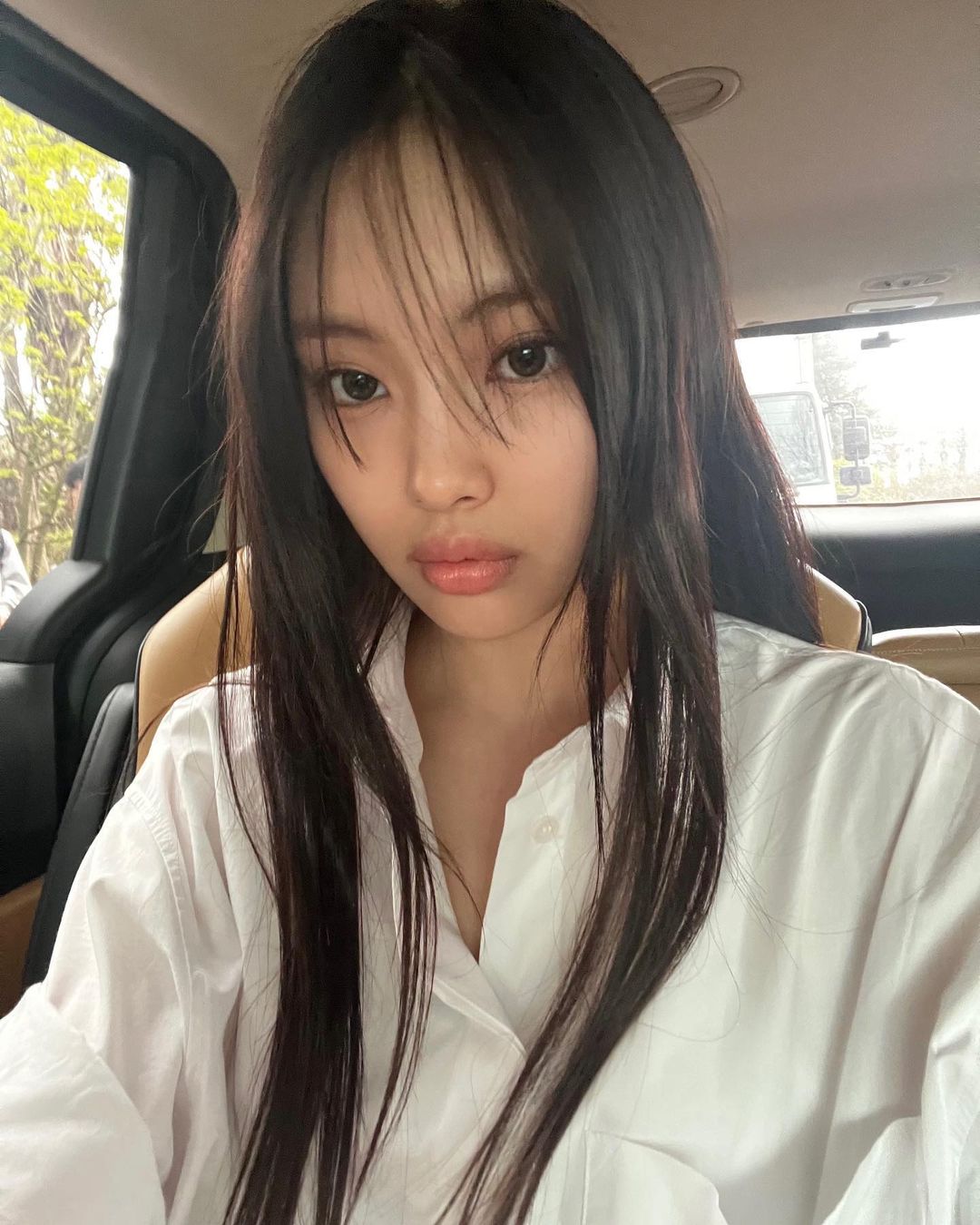 더쿠 - 뉴진스 해인 인스타 사진 업뎃 曆