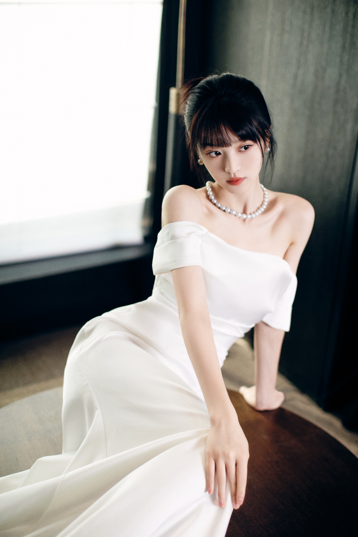 더쿠 - 전희미 행사사진 이쁘네