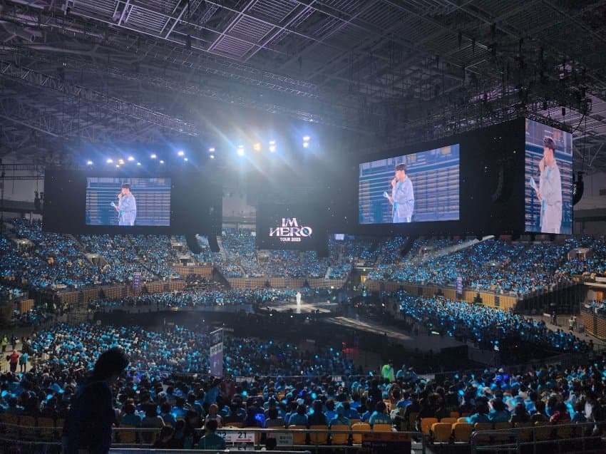 더쿠 - 시야 대박인 실시간 임영웅 KSPO돔 360도 콘서트ㄷㄷㄷ