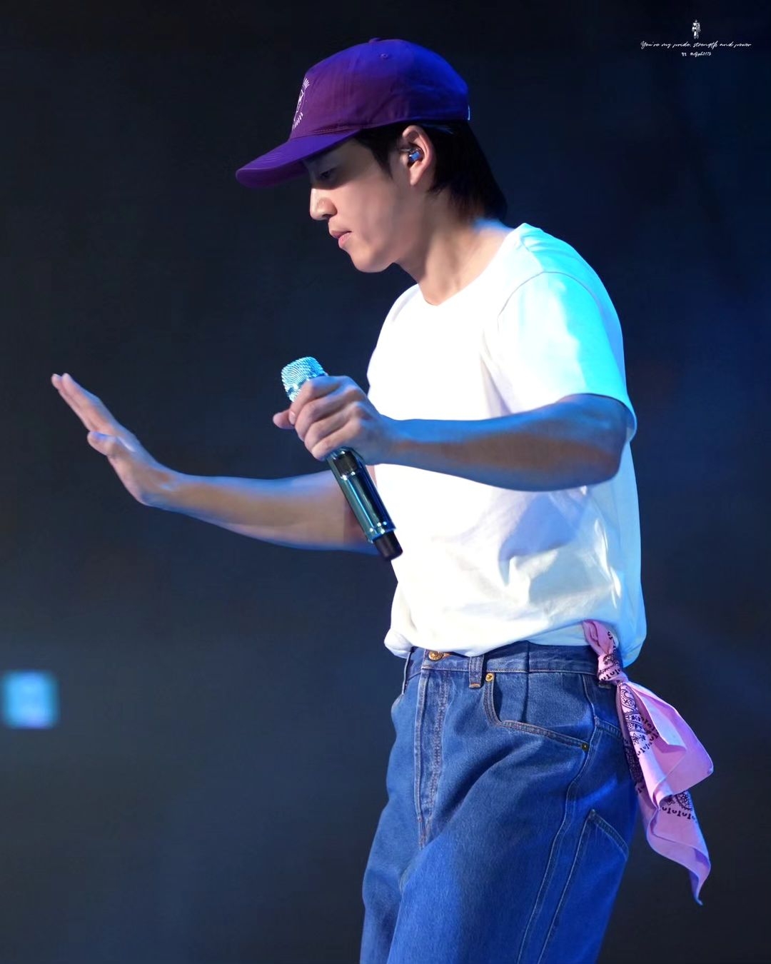 더쿠 - 장첸 퇴마된 윤계상gif