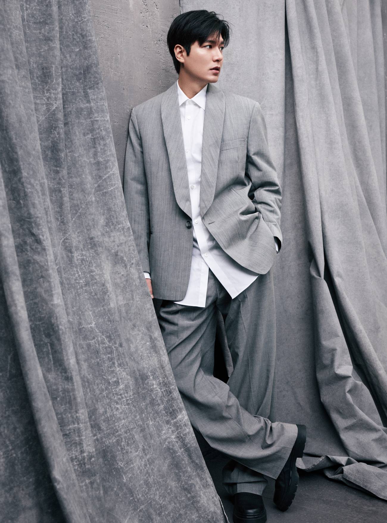 더쿠 - 이민호 휴고보스 2023FW 글로벌 캠페인 광고 화보.jpg