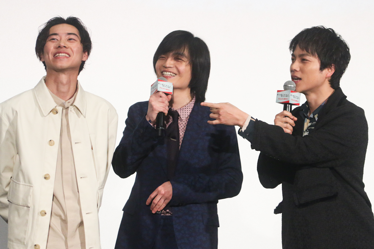 더쿠 영화 「눈에 갇힌 외딴 산장에서」 대히트 사례 무대 인사 시게오카 다이키west 오카야마 아마네 니시노 나나세 토즈카 준키 이이즈카 켄 감독