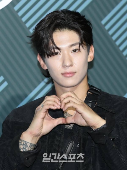 더쿠 - 덱스, 드라마 ‘아이쇼핑’ 출연할까... “논의 중” [공식]