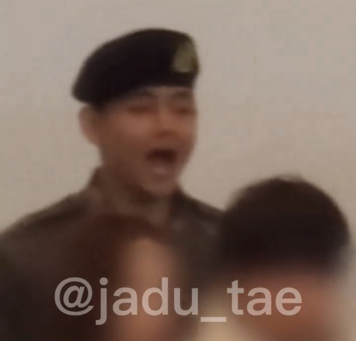 더쿠 - 2년만에 돌아온 태태방 행복짤클럽 신규 회원 업데이트 (240329 version)