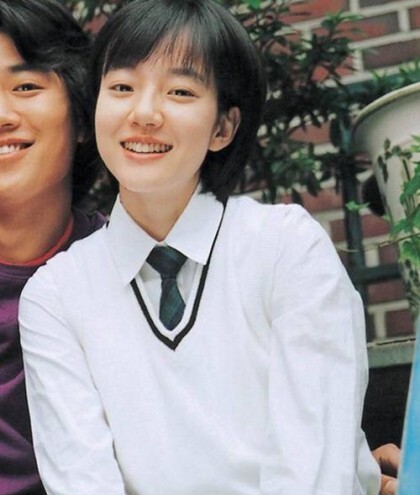 더쿠 - 아이돌로 나왔어도 인기 많았을까 궁금한 임수정 20대 시절.jpg