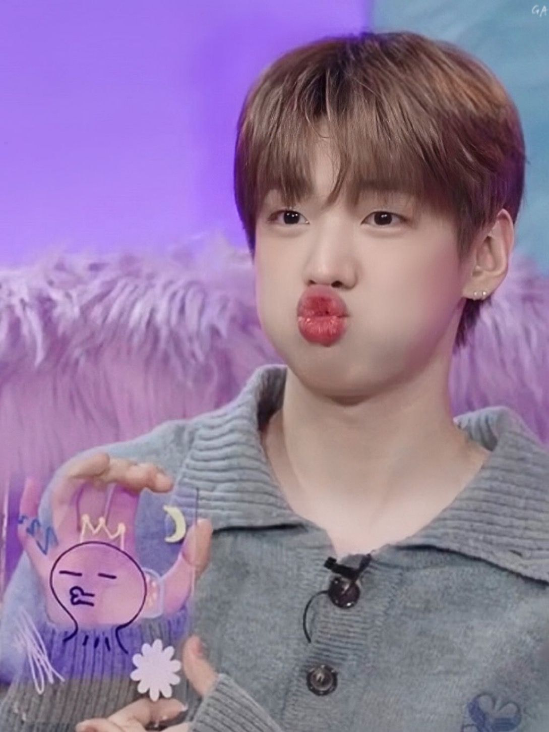 더쿠 - 중학생때 그린 캐릭터로 팝업스토어 오픈한 DKZ 재찬 (feat. 쭈꾸미）