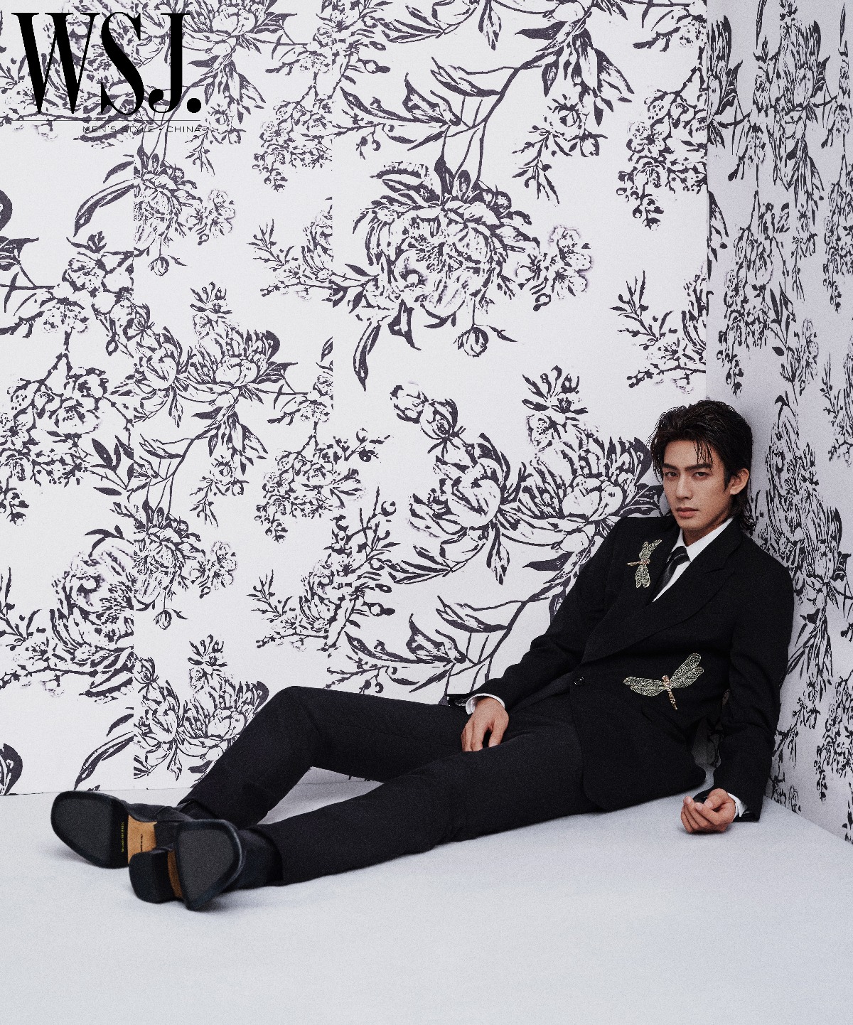 더쿠 - 송위룡 WSJ매거진 1월호 표지