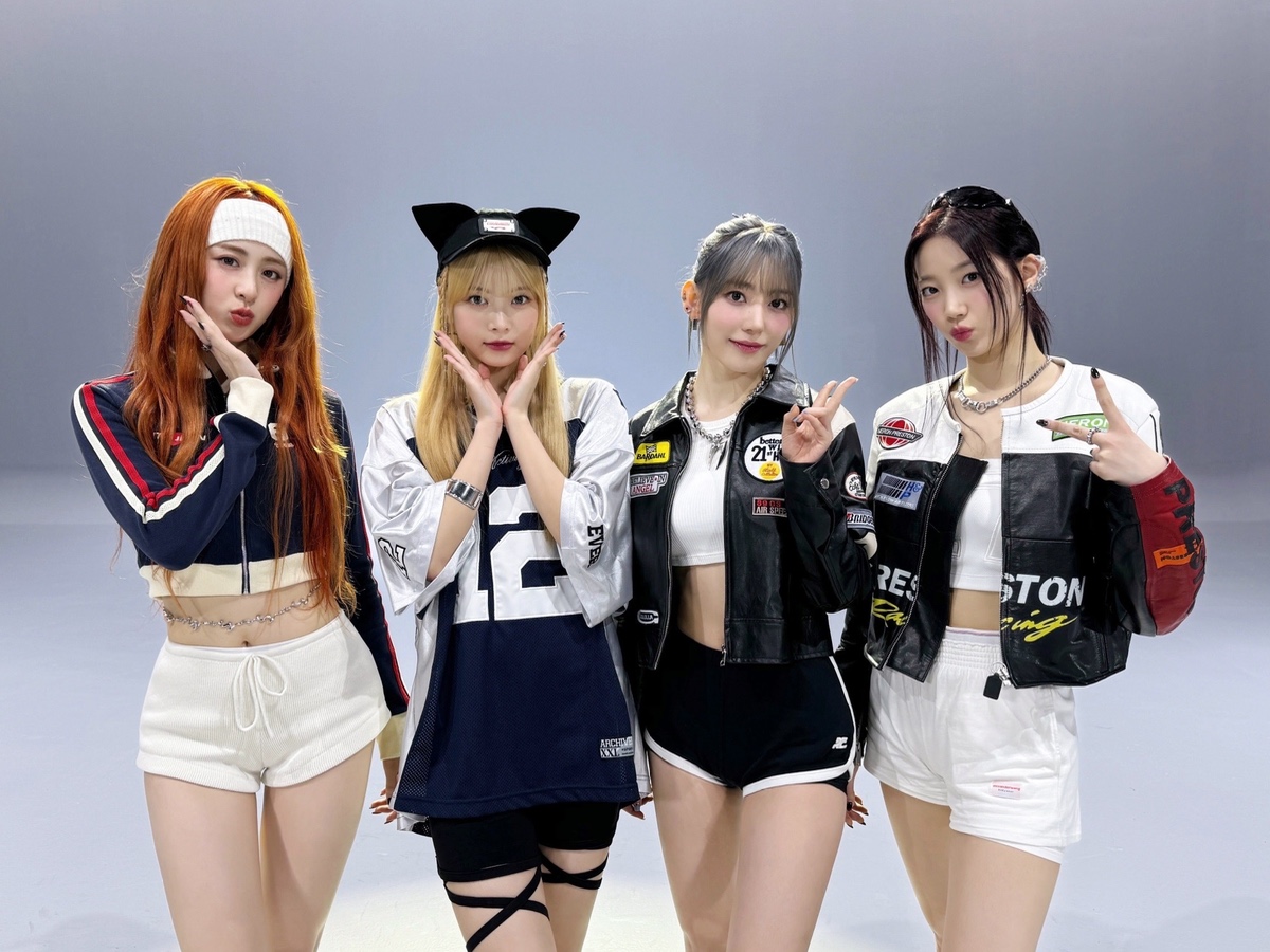 더쿠 - 오늘로 디싱 ‘퍼펙트나잇’ 공식 활동이 끝난 르세라핌