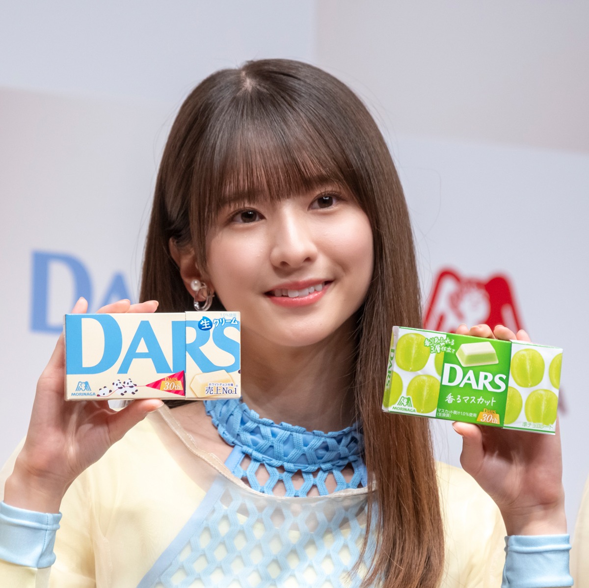 더쿠 - 모리나가 「DARS」 신 CM 발표회 - 노기자카46 (우메자와 미나미, 엔도 사쿠라, 이노우에 나기, 요다 유우키, 스가와라 사츠키, 타무라 마유)