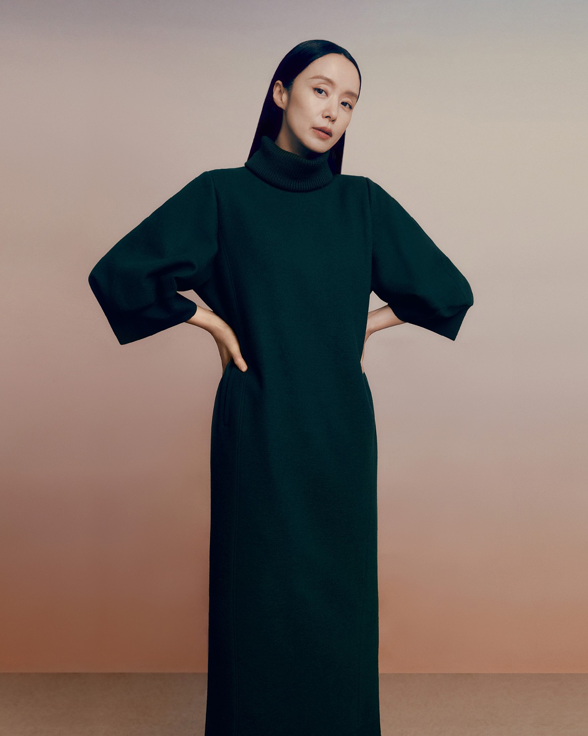 더쿠 - 전도연 《MOE》 23FALL 화보