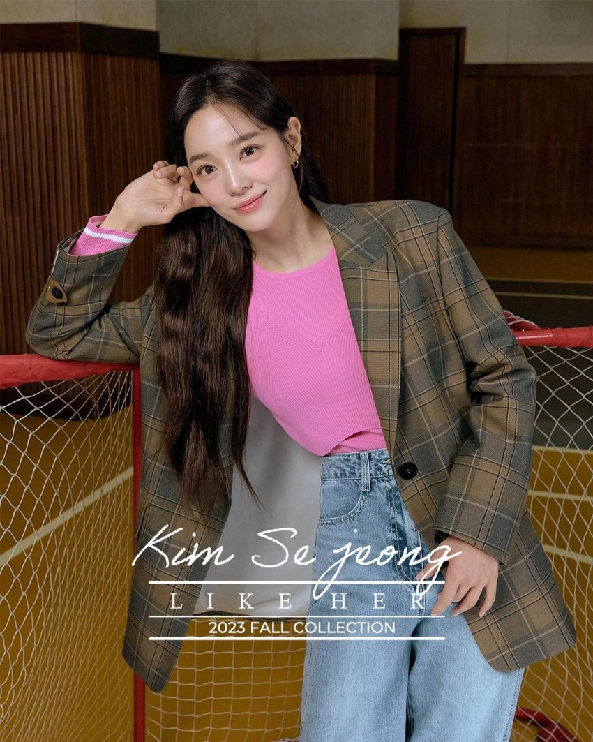 더쿠 - 김세정 잇미샤 24 Spring Collection Campaign Pt 1.