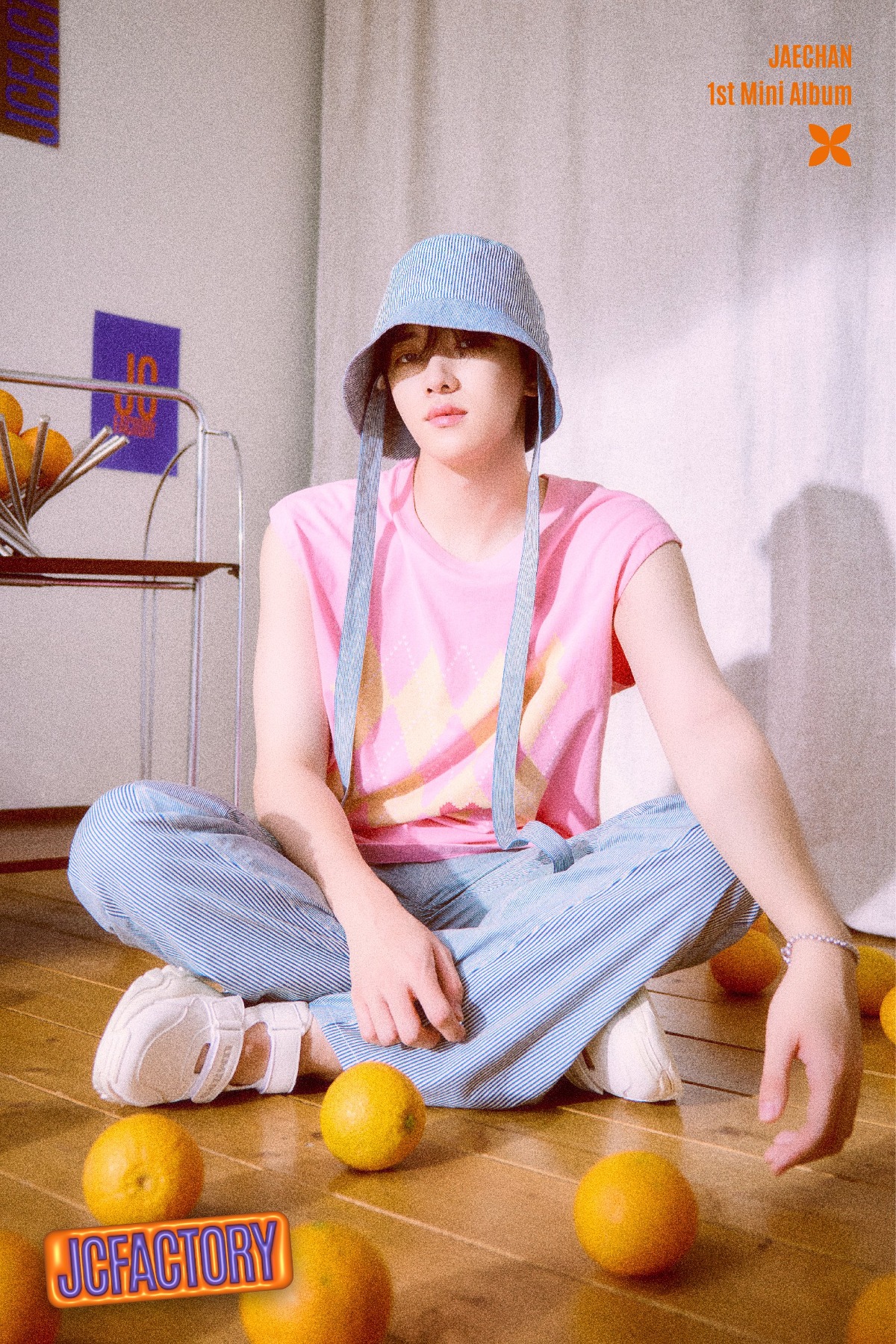 더쿠 - DKZ 재찬 JAECHAN 1st Mini Album 【JCFACTORY】 CONCEPT PHOTO ORANGE ver.