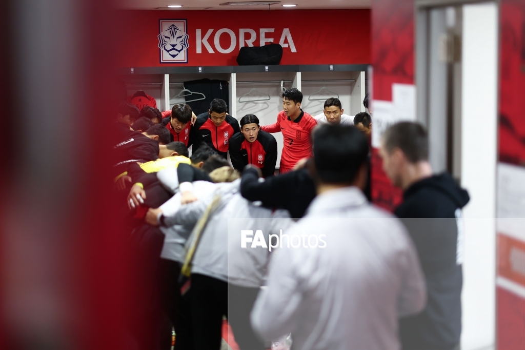 더쿠 - 231013 튀니지전 흥민이 ️ (fa포토, 게티)