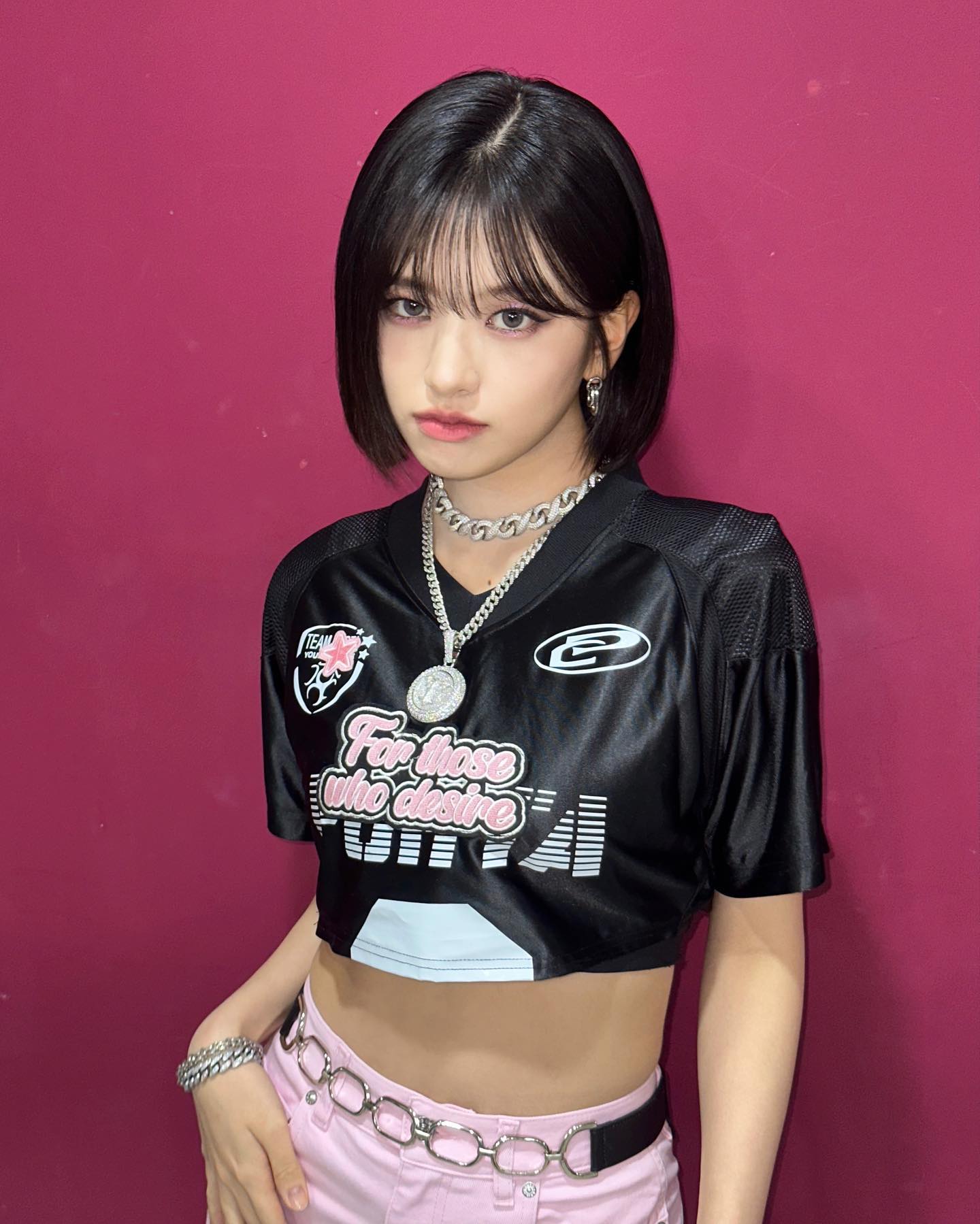 더쿠 - 아이브 안유진 인스타.jpg