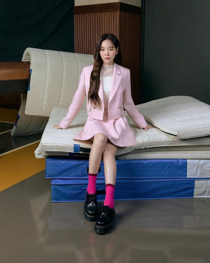 더쿠 - 김세정 잇미샤 24 Spring Collection Campaign Pt 1.