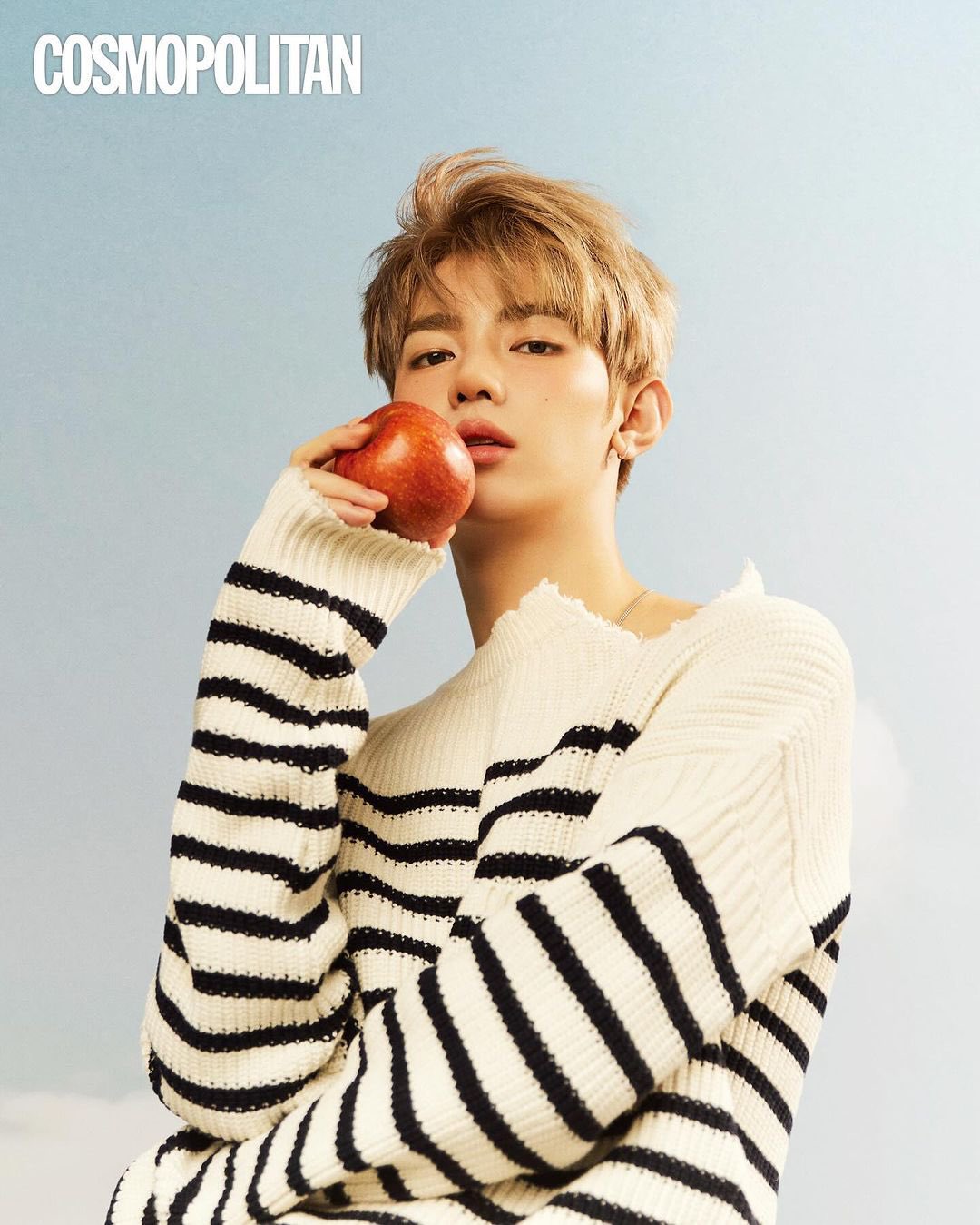 더쿠 - 코스모폴리탄 4월호 제베원 장하오 한유진 화보샷