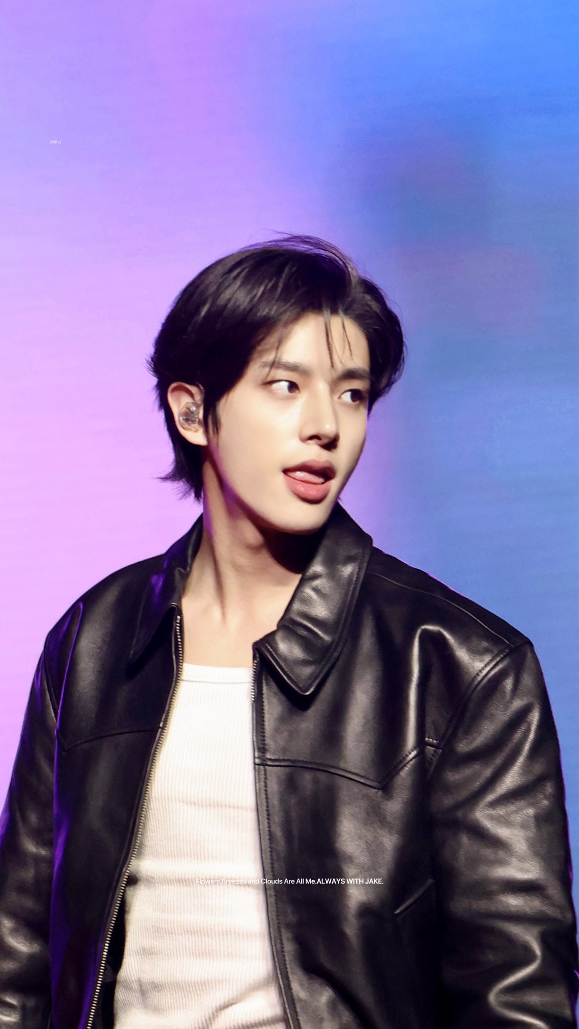 더쿠 - 가죽자켓 입을 때마다 팬들 반응 좋은 엔하이픈 제이크