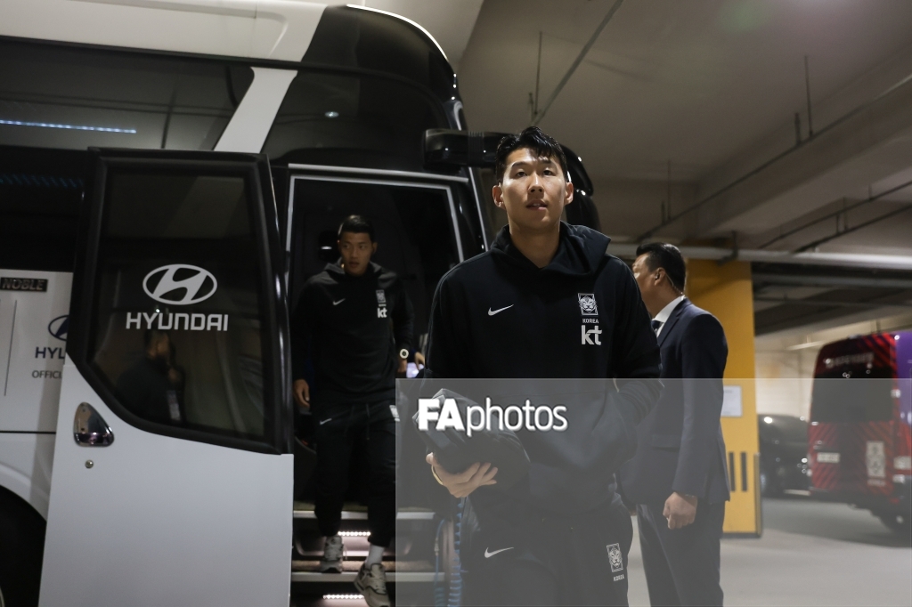 더쿠 - 231013 튀니지전 흥민이 ️ (fa포토, 게티)