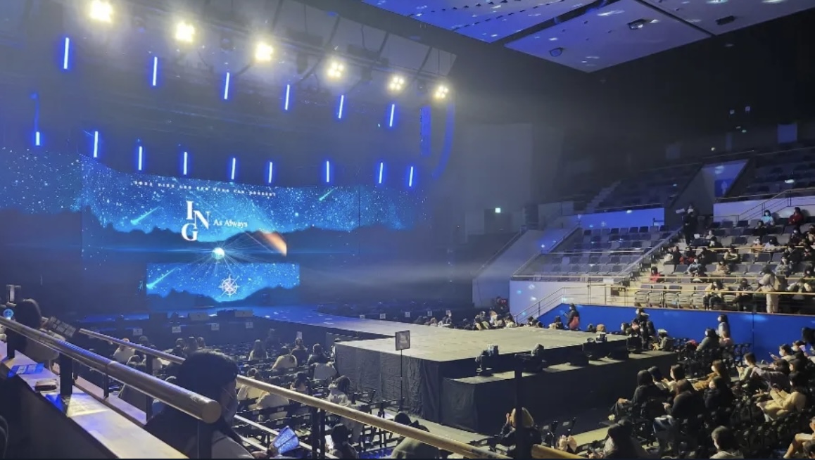 더쿠 - 어썸콘 Kbs 아레나 2층 시야 엄청 좋네..