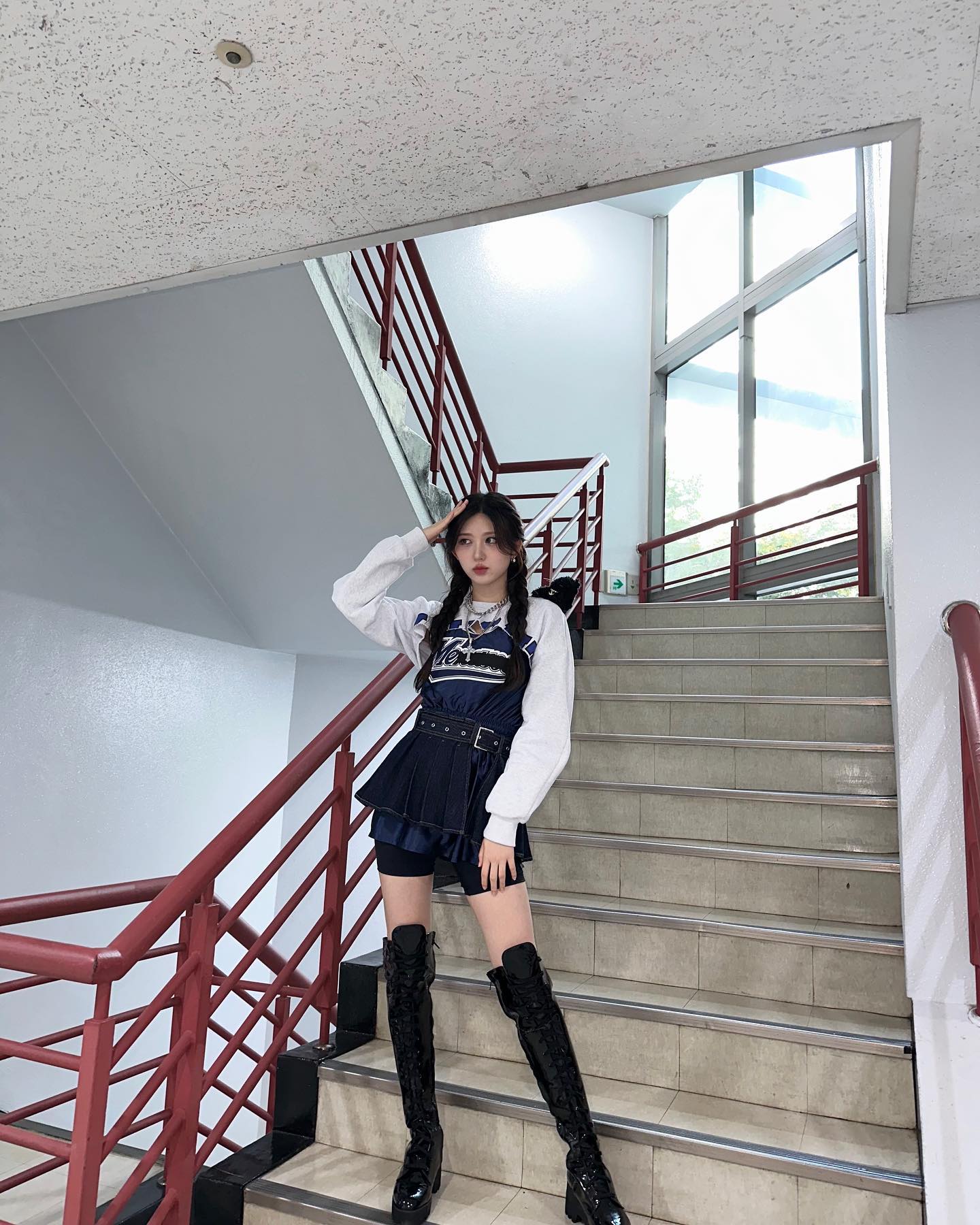 더쿠 - 아이브 가을 인스타 업뎃