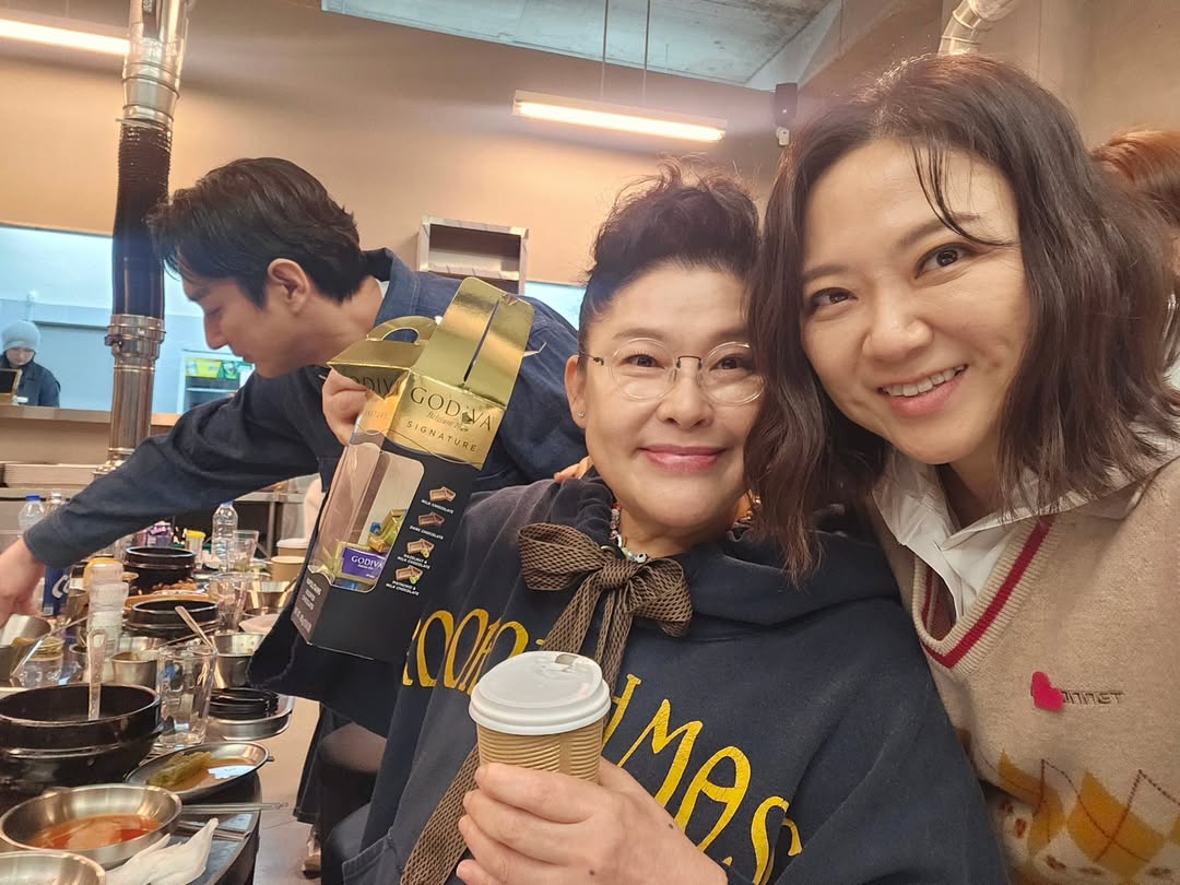 더쿠 - 김숙 인스타에 올라온 '오만추' 정모 사진