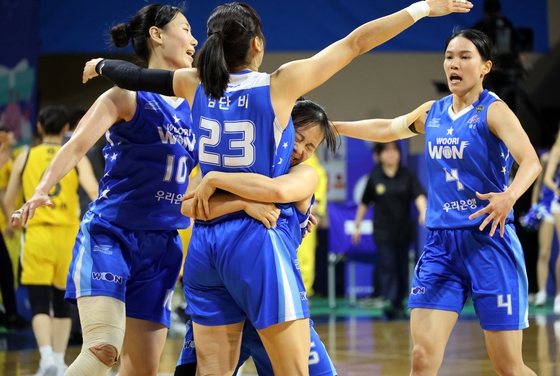 더쿠 - [WKBL PO 리포트] ‘우리’는 김단비의 시대에 살고 있다