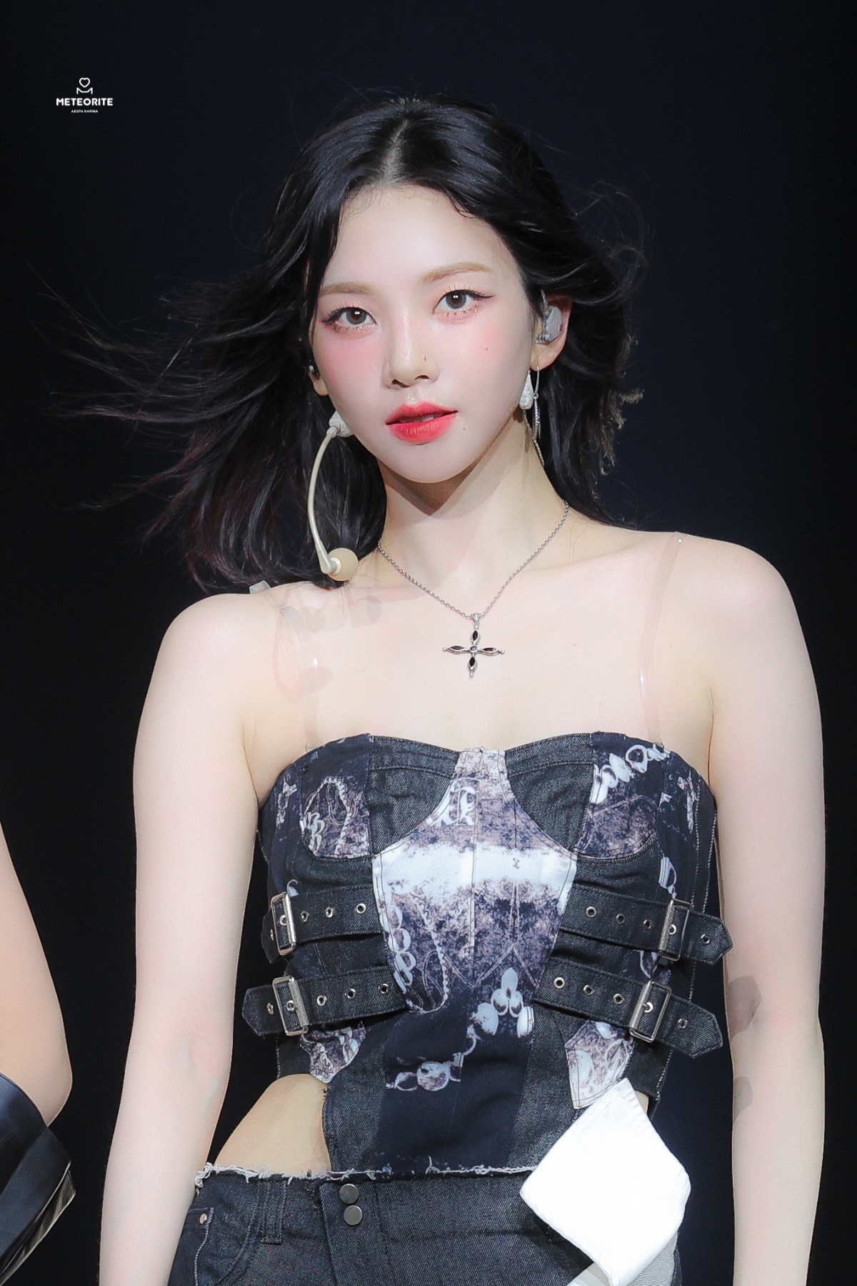 더쿠 - ㅁㅊ 이 타이밍에 중단발 카리나 고화질 뜸