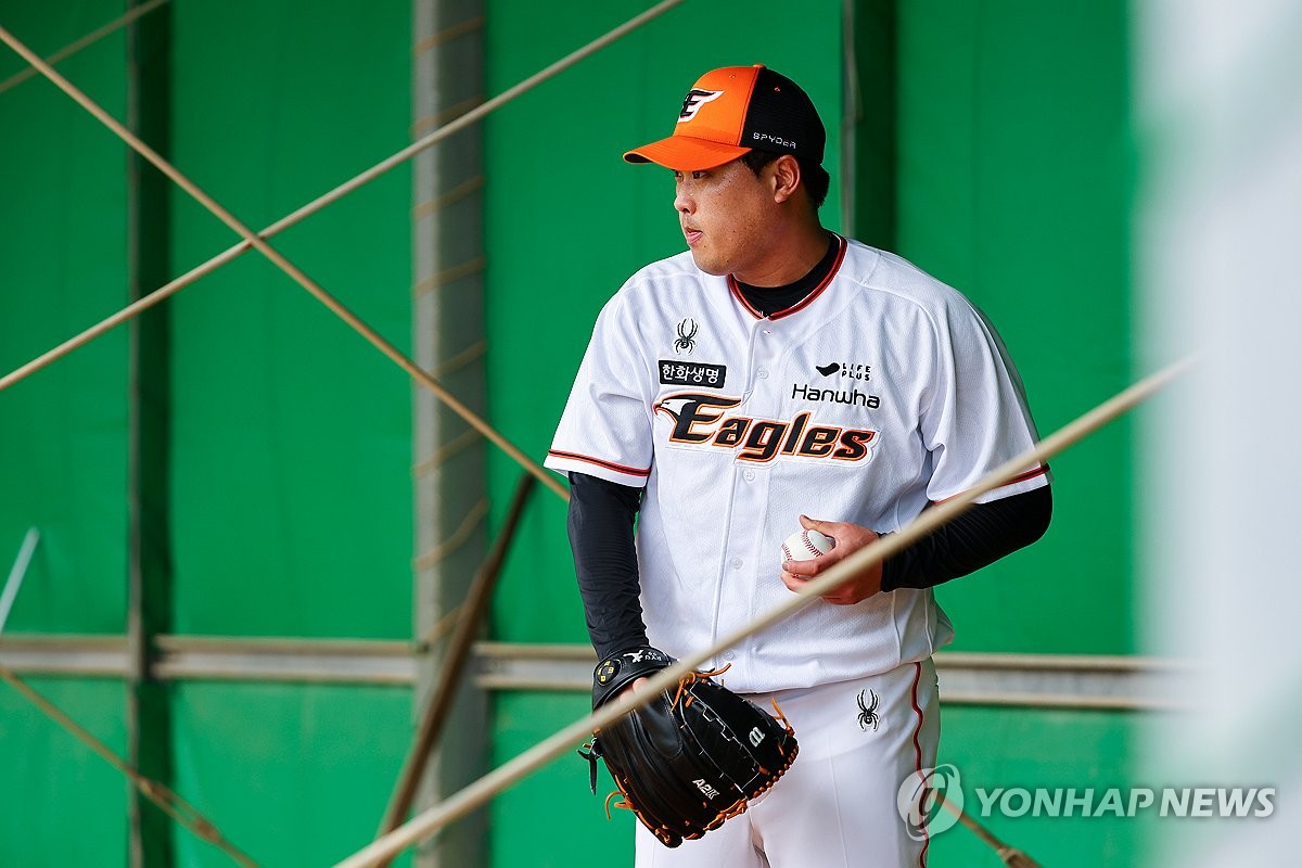 더쿠 - 류현진이 말한 MLB 공인구와 KBO 공인구 느낌차이.gisa
