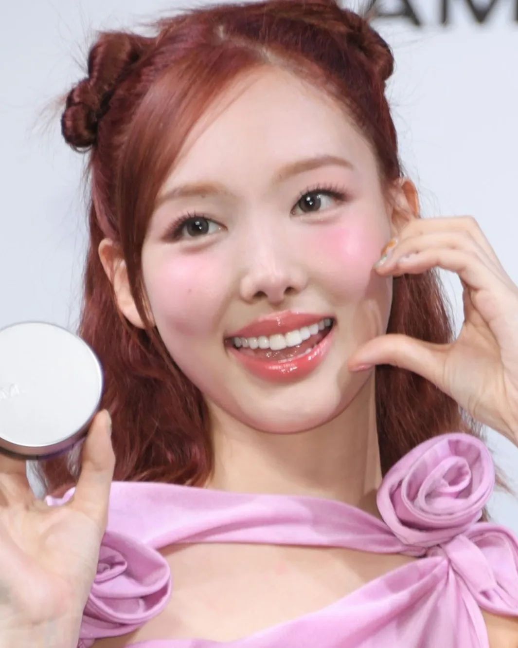 더쿠 - 네이밍 이번 신컬러 일본한정이랑 똑같은거야?