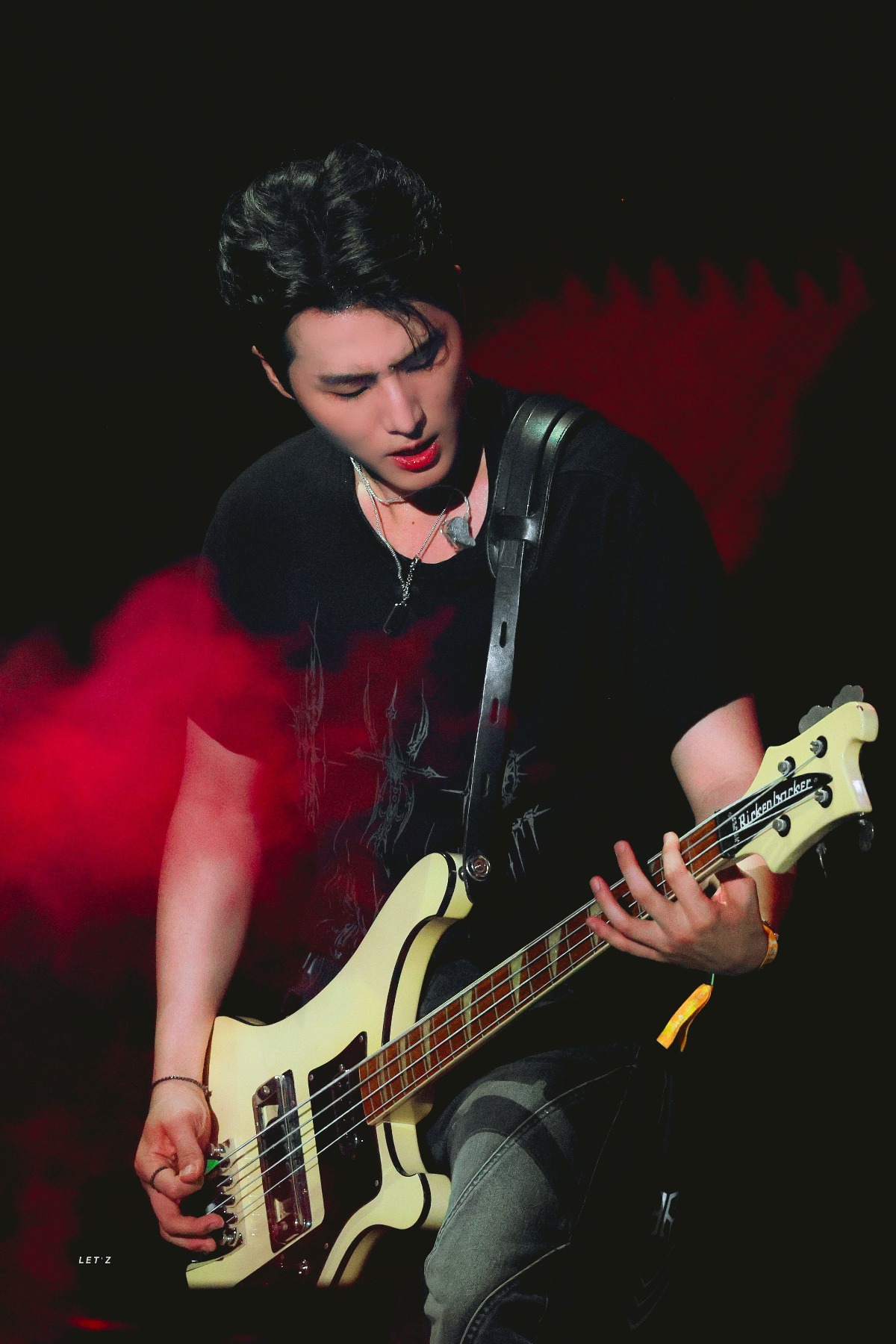 더쿠 - 영현이 이번 펜타 사진 모아만 놨을뿐인데