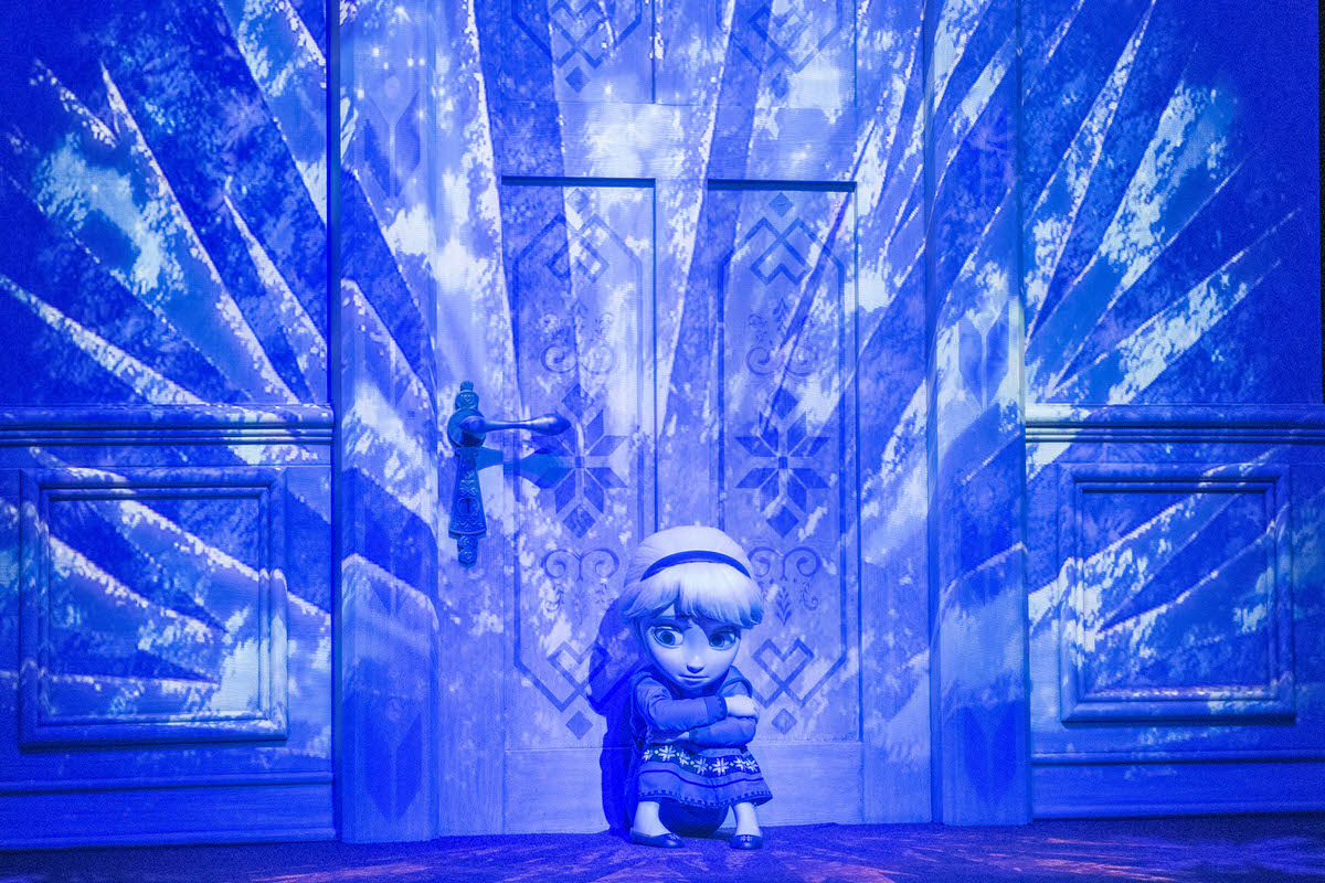 더쿠 스압 방금전 공개된 도쿄디즈니씨 새테마구역 판타지스프링스겨울왕국 라푼젤 피터팬