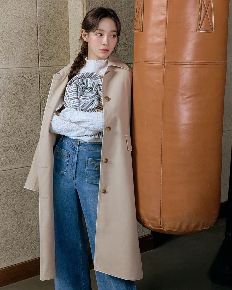 더쿠 - 김세정 잇미샤 24 Spring Collection Campaign Pt 2.