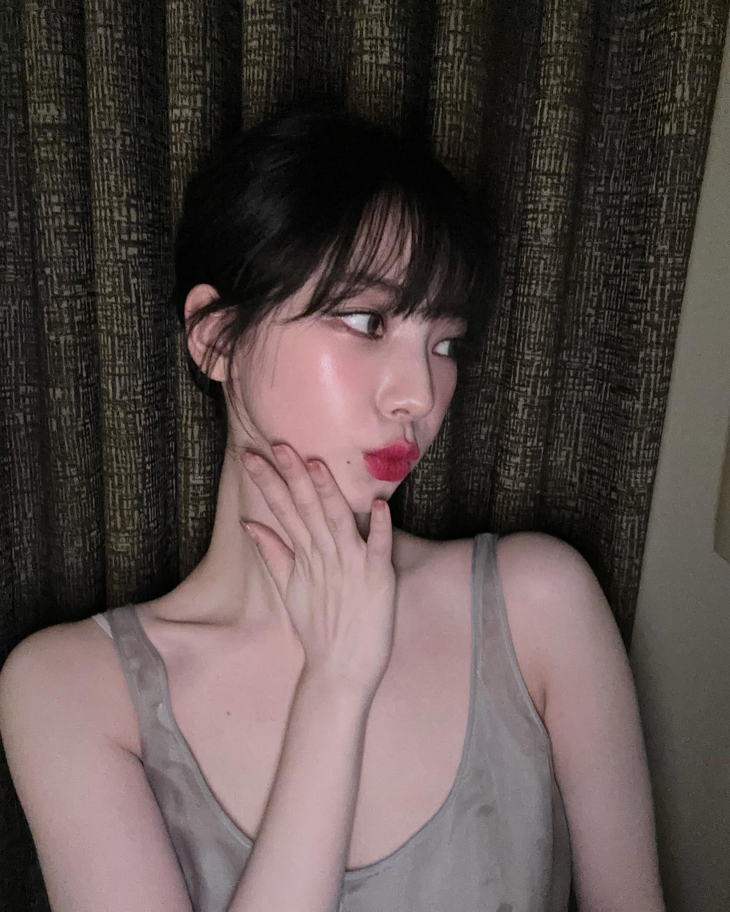 더쿠 - 에스파 카리나 인스타 업뎃