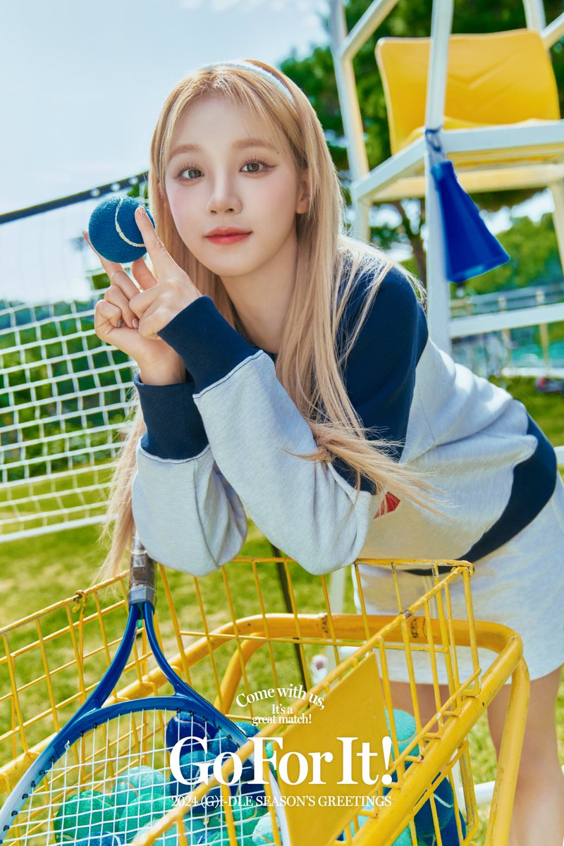 더쿠 스포티 컨셉으로 찍은 여자아이들 2024 시즌그리팅