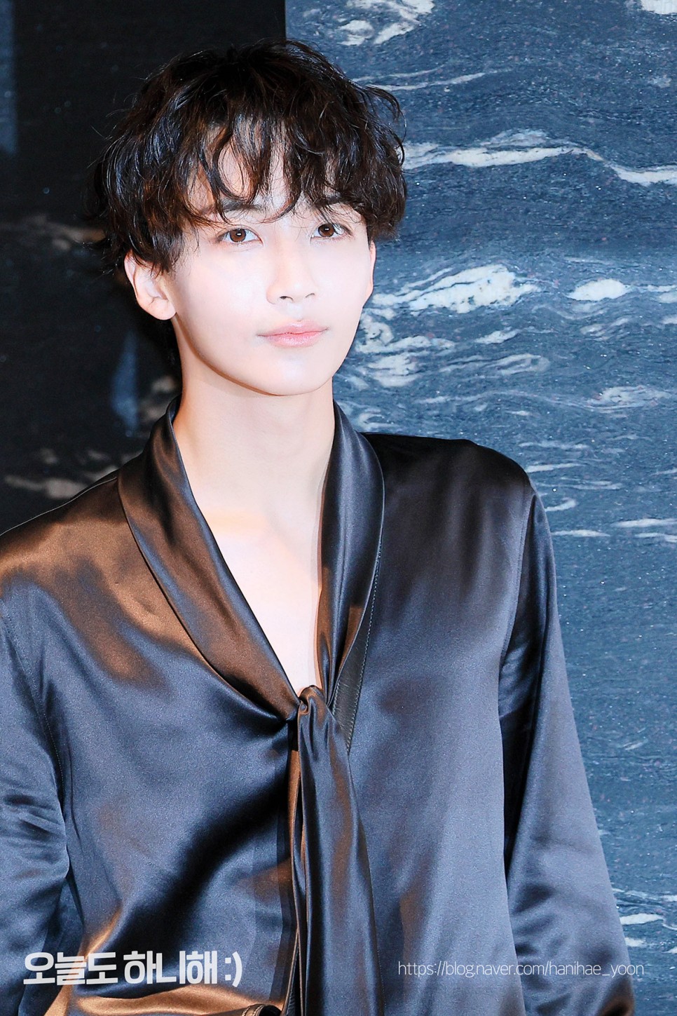 더쿠 - 정한이 너무 예뻐 ㅠㅠ