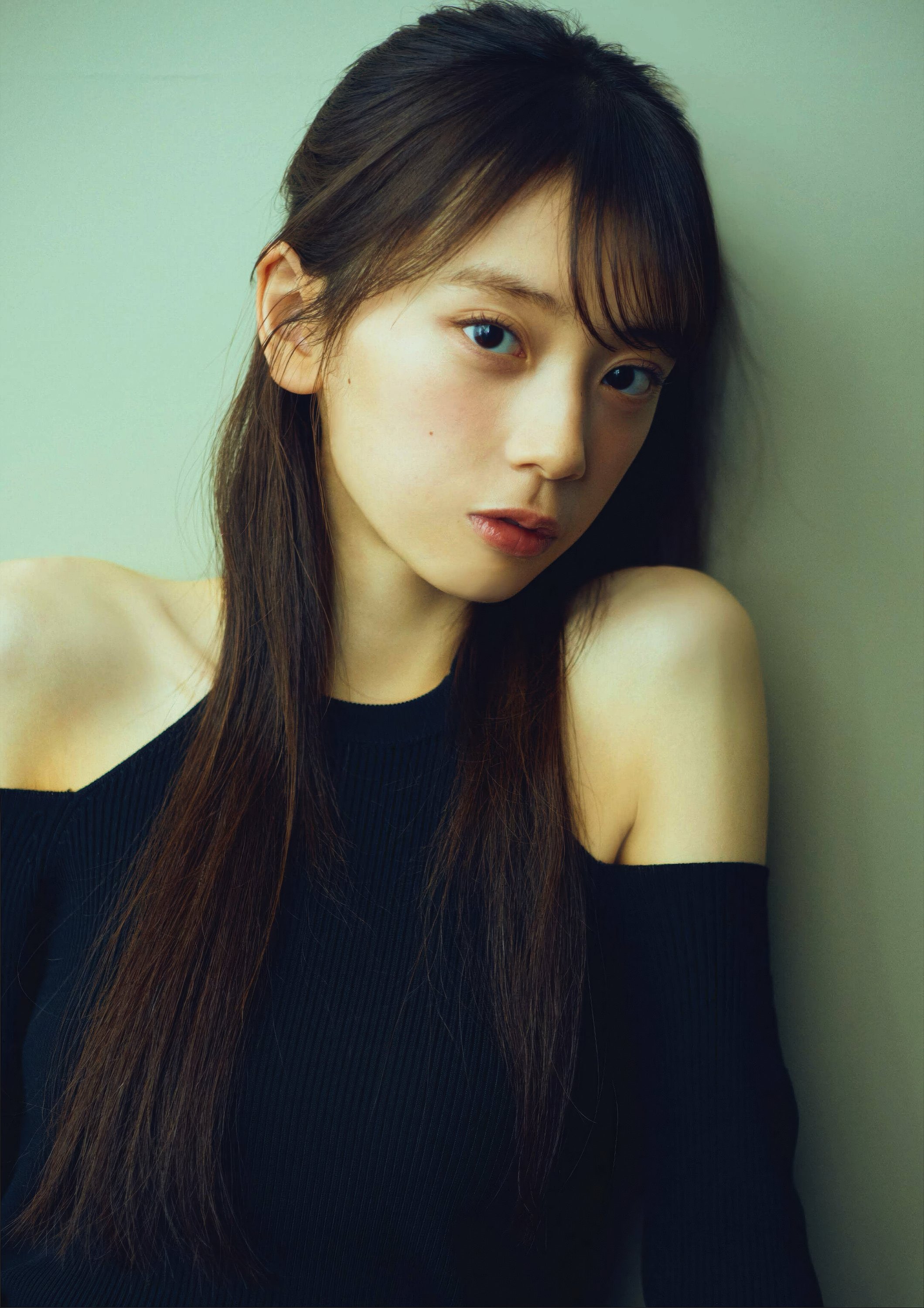 더쿠 - 오늘 발매하는 BUBKA 2025년 7월호 야다 모에카 표지와 사진